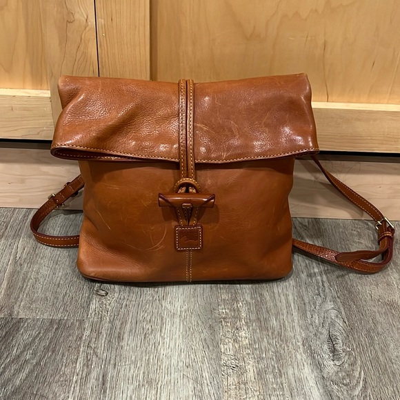 Dooney & Bourke | Bags | Dooney Bourke Brown Florentine Medium Toggle ...